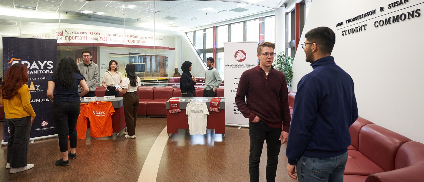 New Asper students | Asper School of Business | University of Manitoba